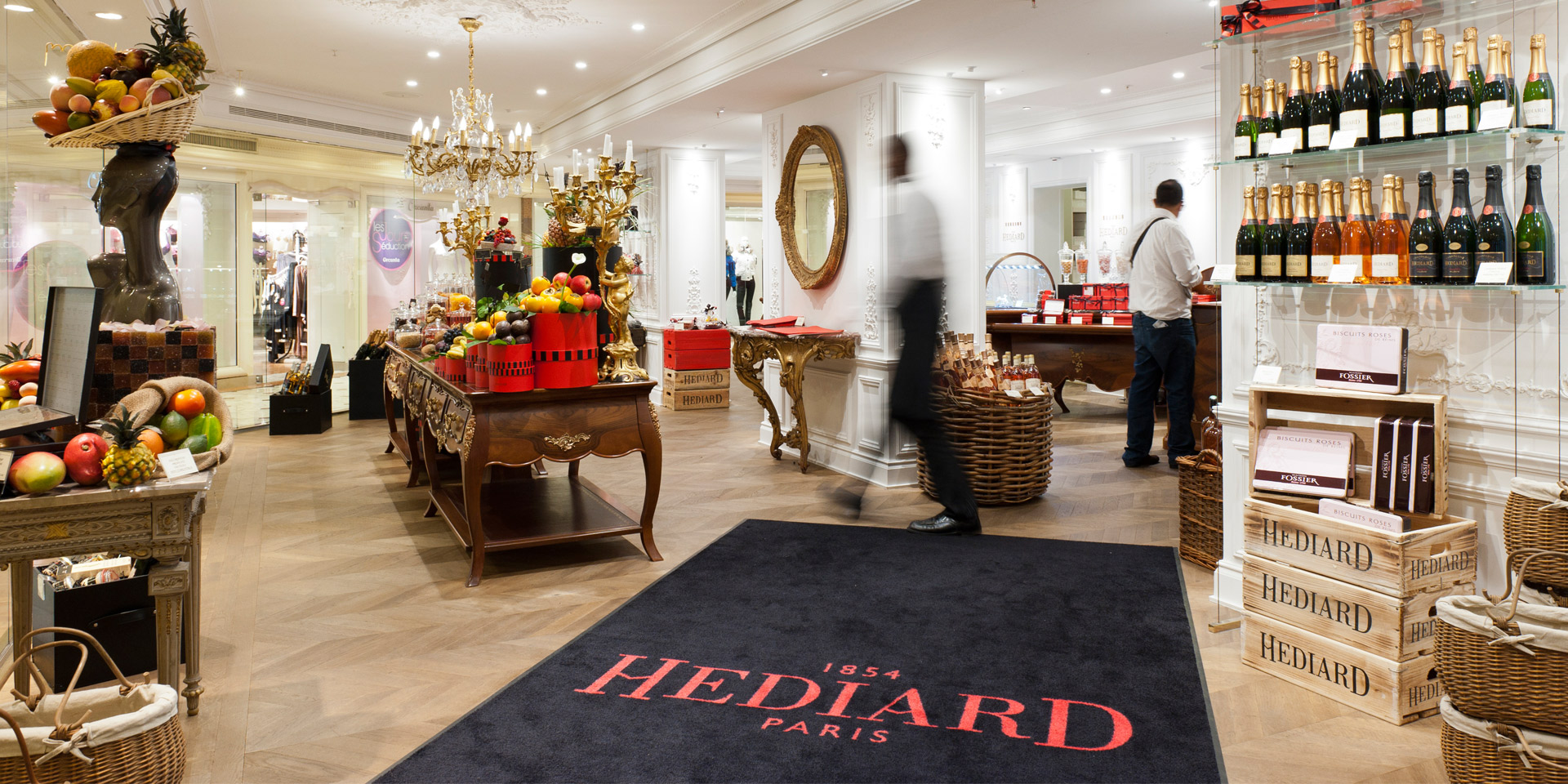 Décorer avec élégance la boutique Hédiard à Monte-Carlo | Legrand ...