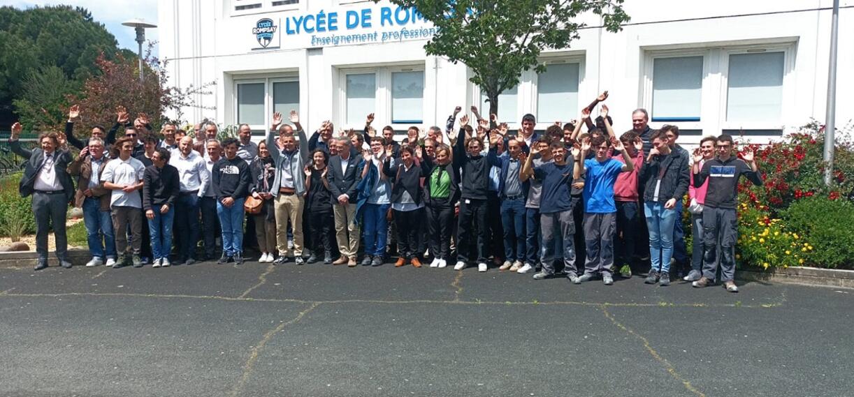 1er challenge interacadémique en partenariat avec Legrand au lycée ...