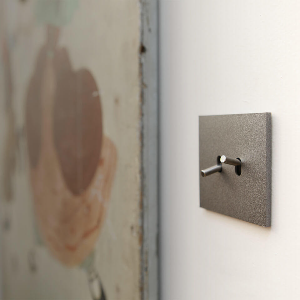 Interrupteurs design : la signature Legrand - Espace Grand Public | Legrand