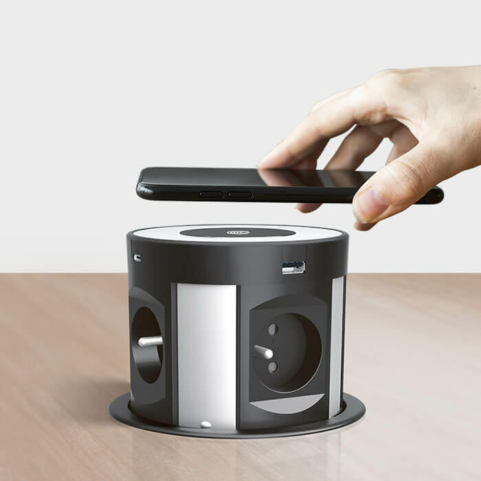 Incara™ Tower 120 : accessibilité à 360° - professionnel | Legrand