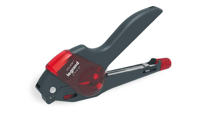 Comment serrer un collier Colson™ ? - professionnel | Legrand